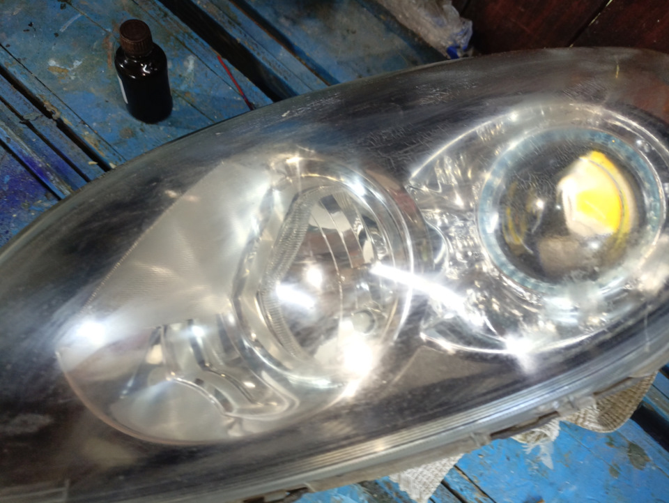 Замена ламп, полировка Фар — Hyundai i30 (1G), 1,6 л, 2009 года ...