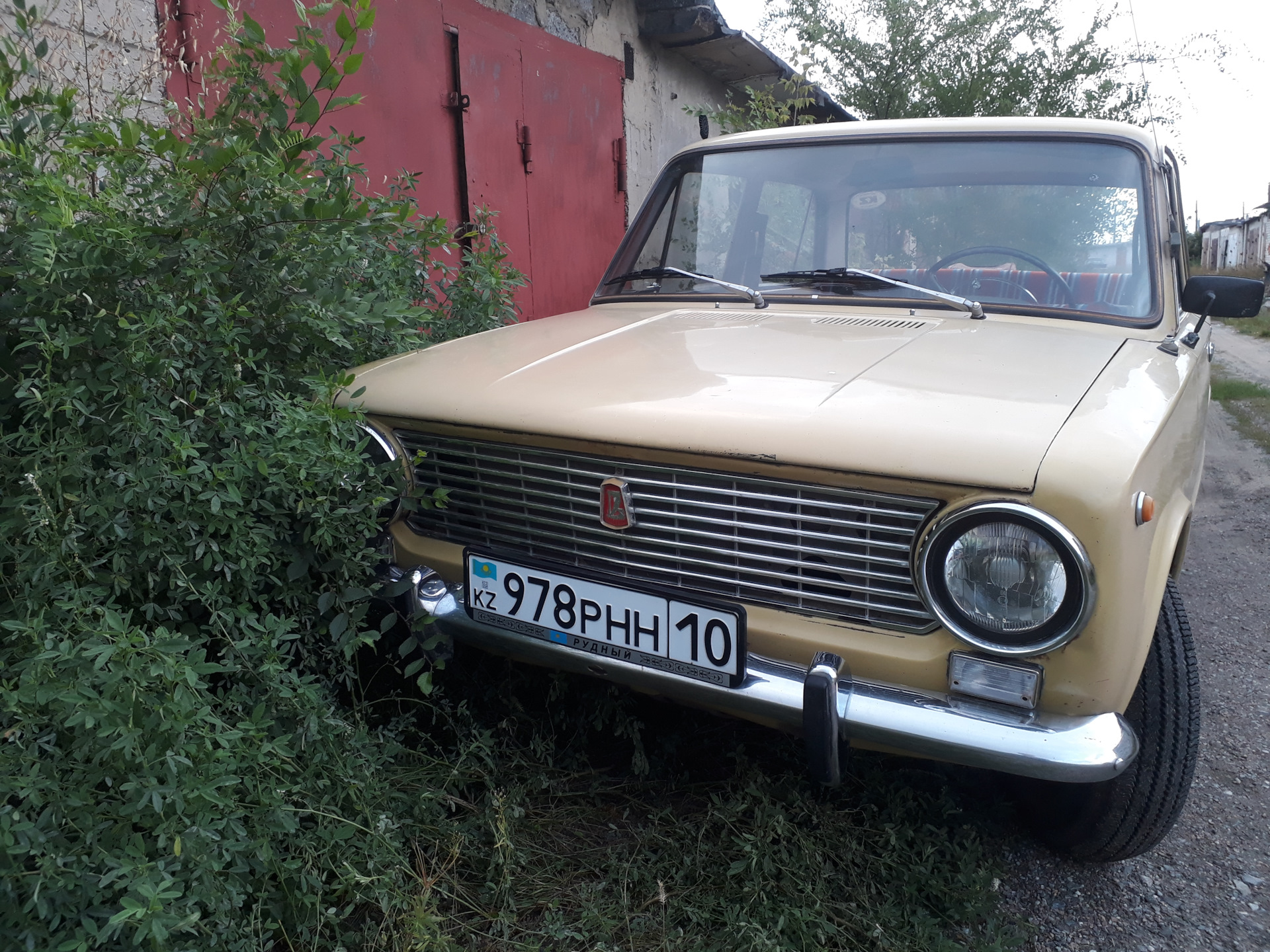 Мотивы ушедшего лета — Lada 2101, 1,3 л, 1978 года | фотография | DRIVE2