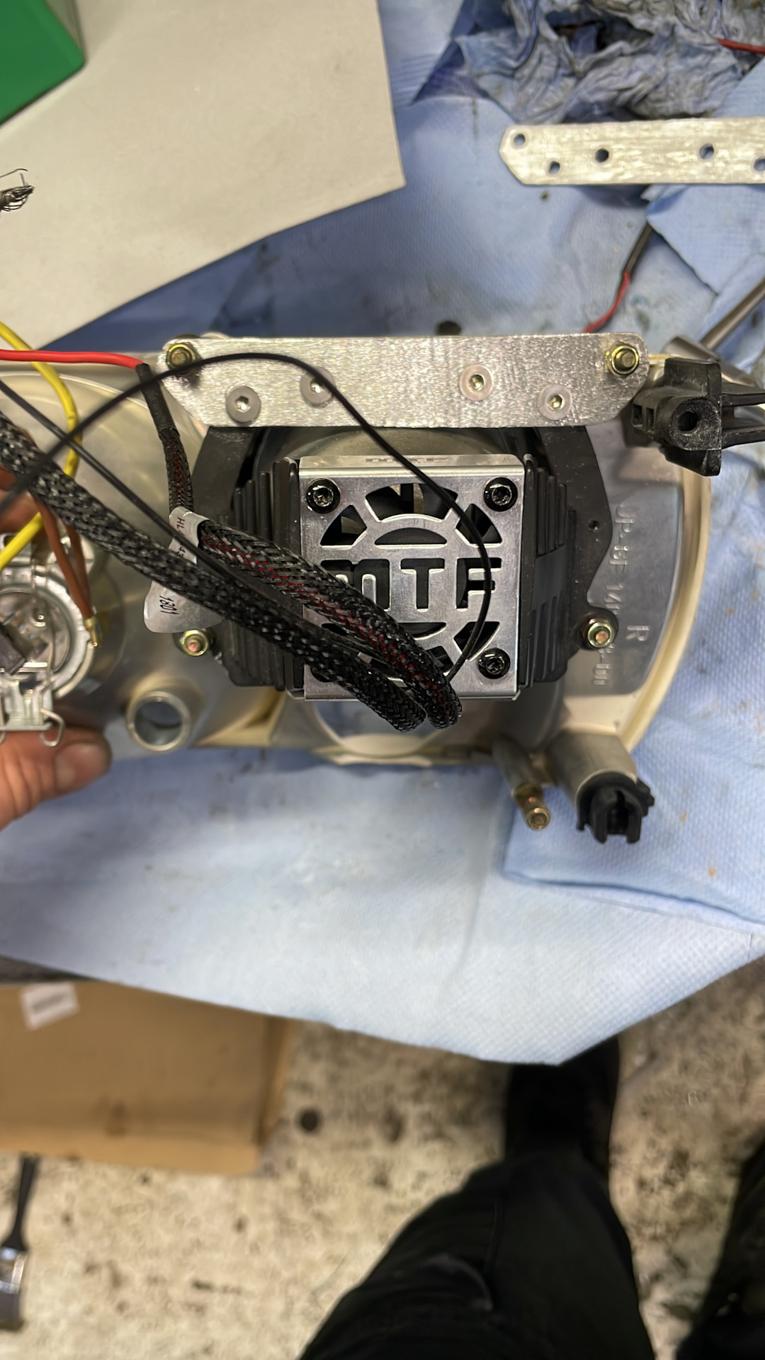 Фары S4 ч.1 — Audi 100 Avant (C4), 2,6 л, 1994 года | своими руками ...