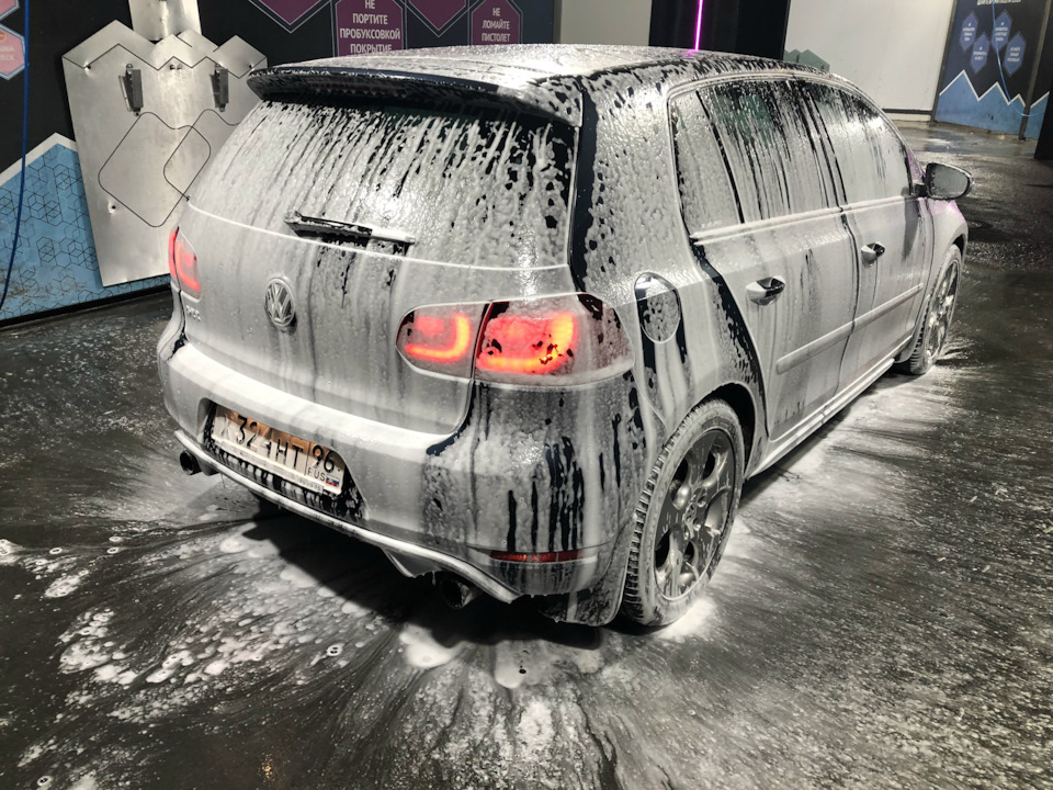 №29. Задние диодные фонари — Volkswagen Golf GTI Mk6, 2 л, 2011 года ...