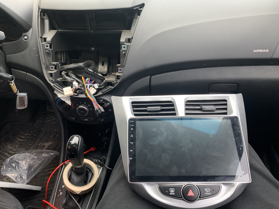 Замена штатного головного устройства — Hyundai Solaris (1G), 1,5 л ...