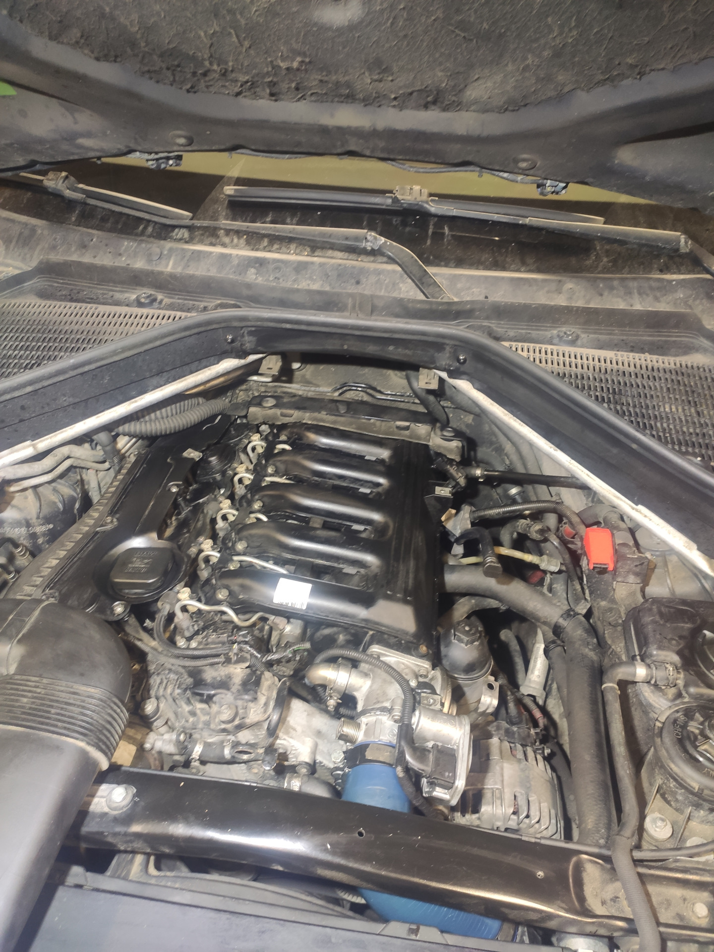 ТО + замена впуска — BMW X5 (E70), 3 л, 2007 года | своими руками | DRIVE2