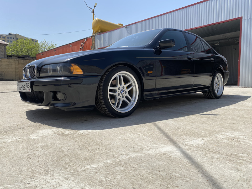 Новые катки 37 стиль и всякая мелочь — BMW 5 series (E39), 2,5 л, 2000 ...