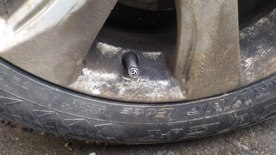 Колпачки на золотники — Mazda 3 (2G) BL, 1,6 л, 2010 года | стайлинг ...