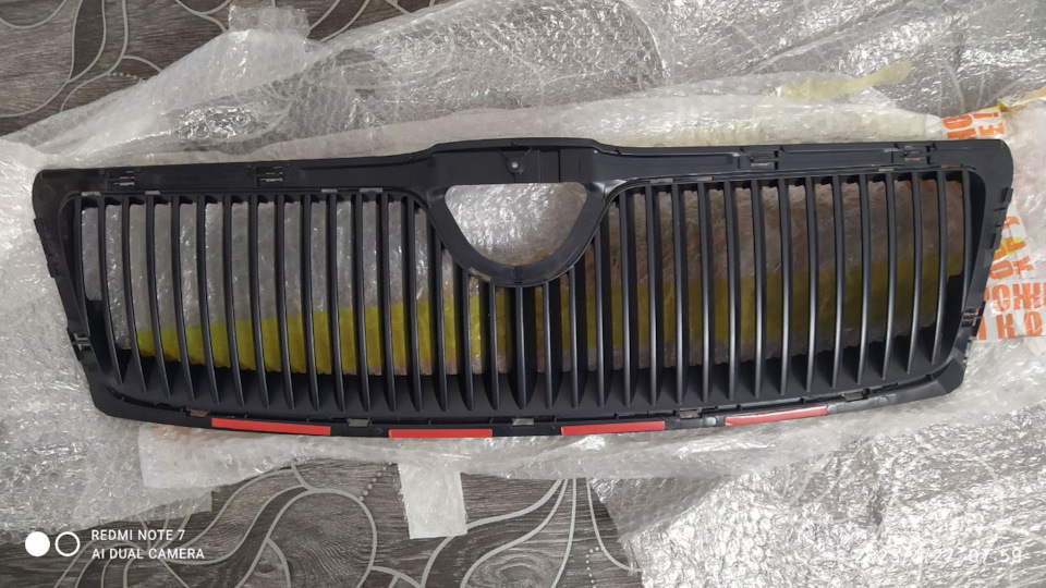 Решетка радиатора на Skoda Octavia A5 Mk2. | 2 500 ₽ в городе Москва ...