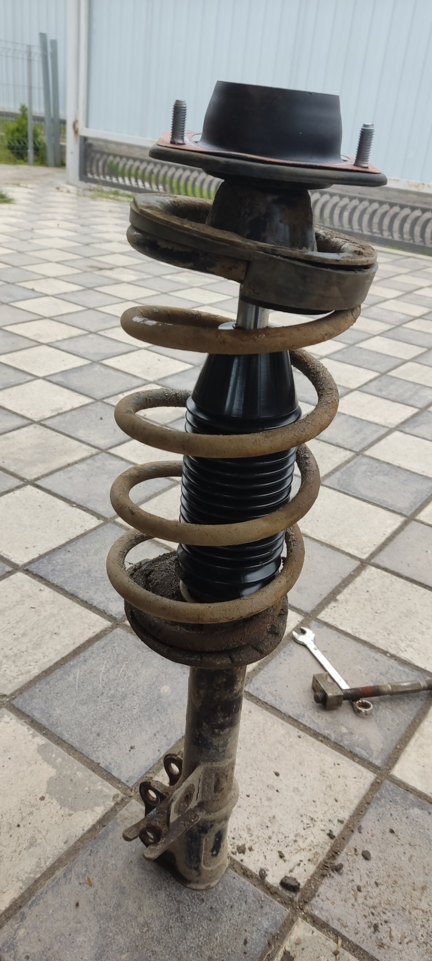 Задний опорник — Chevrolet Lacetti SW, 1,6 л, 2012 года | расходники ...