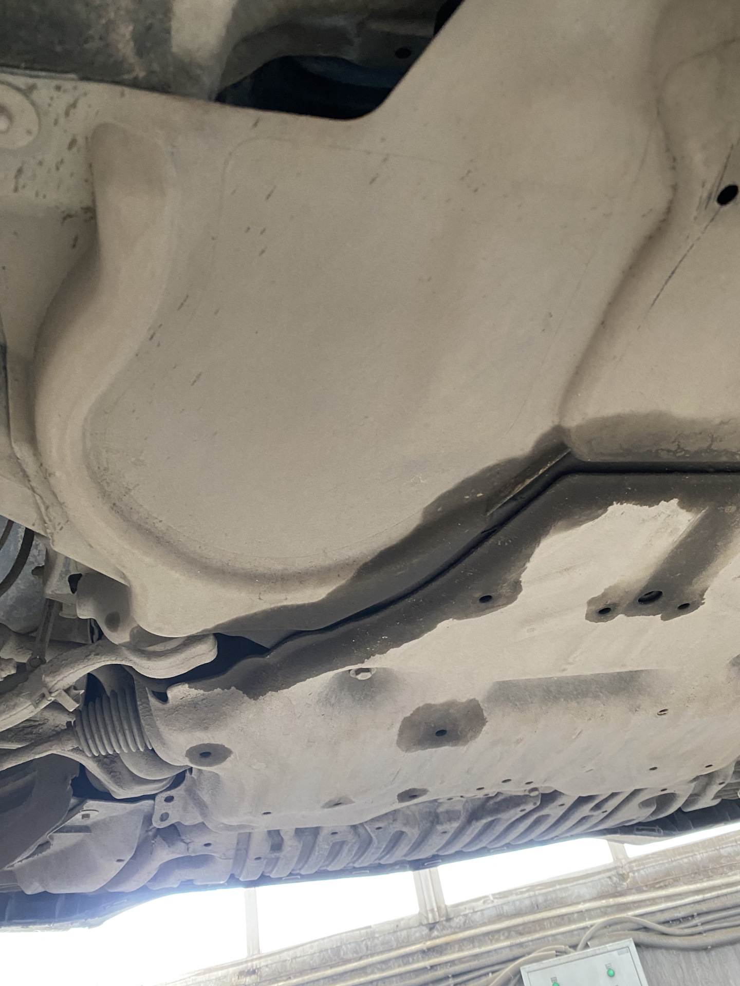 КВКГ запчасти — Mercedes-Benz E-Class (W212), 2 л, 2015 года | визит на ...