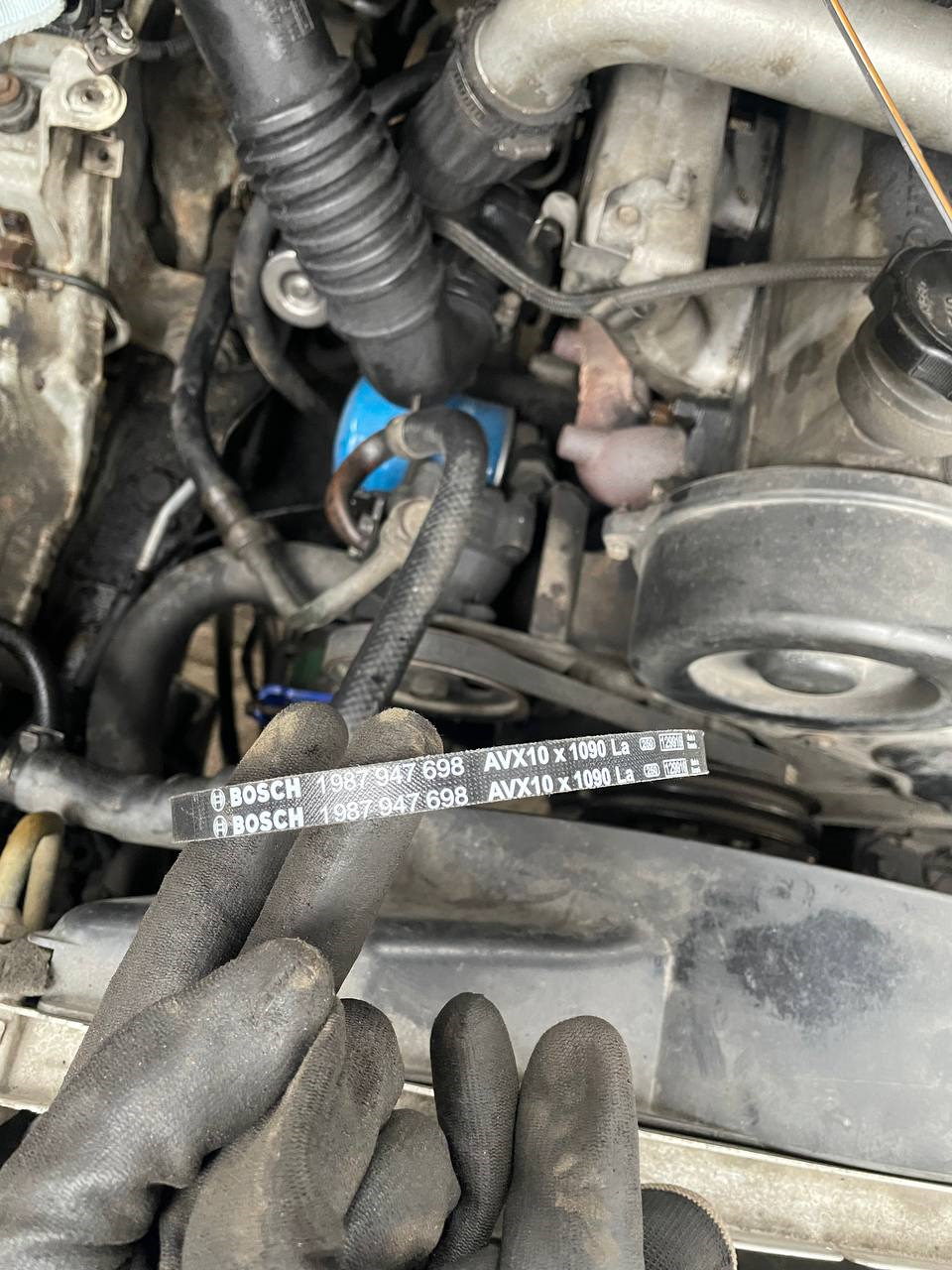 Планка натяжки ремней генератора, Ремни генератора. — Hyundai H-1 (1G ...