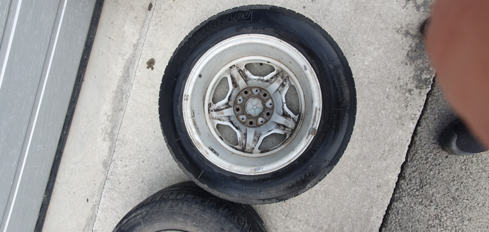 Шины летние Michelin 205/60 R15, литые диски RIAL Germany 7Jx15 ET47 ...