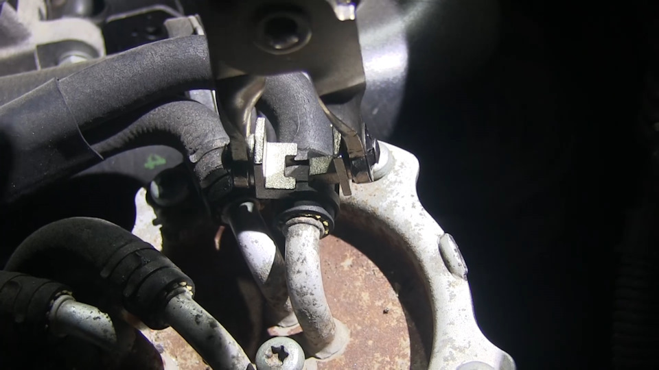 Съемник хомутов топливных шлангов (VAG) VW Touran VW Golf VW Passat VW ...