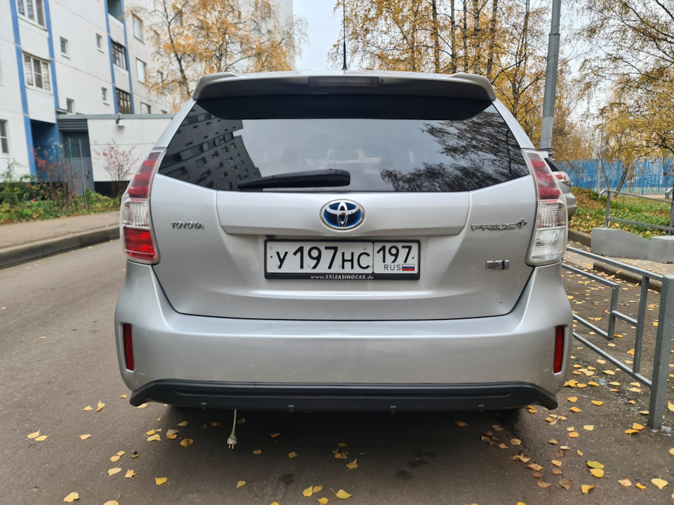 Продажа — Toyota Prius Plus, 1,8 л, 2015 года | продажа машины | DRIVE2
