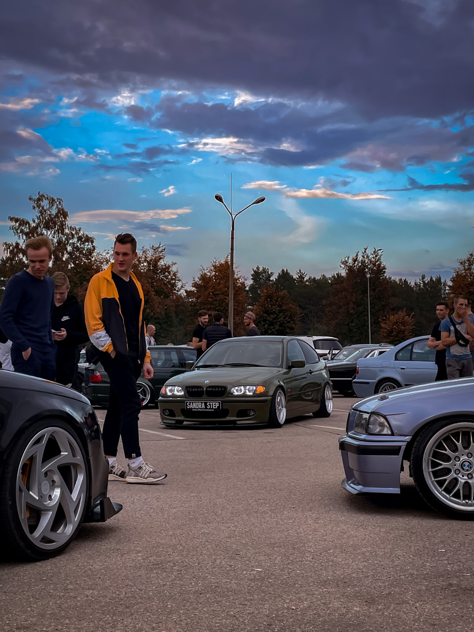 E46 compact front swap Need more sound — BMW 3 series Compact (E46/5 ...