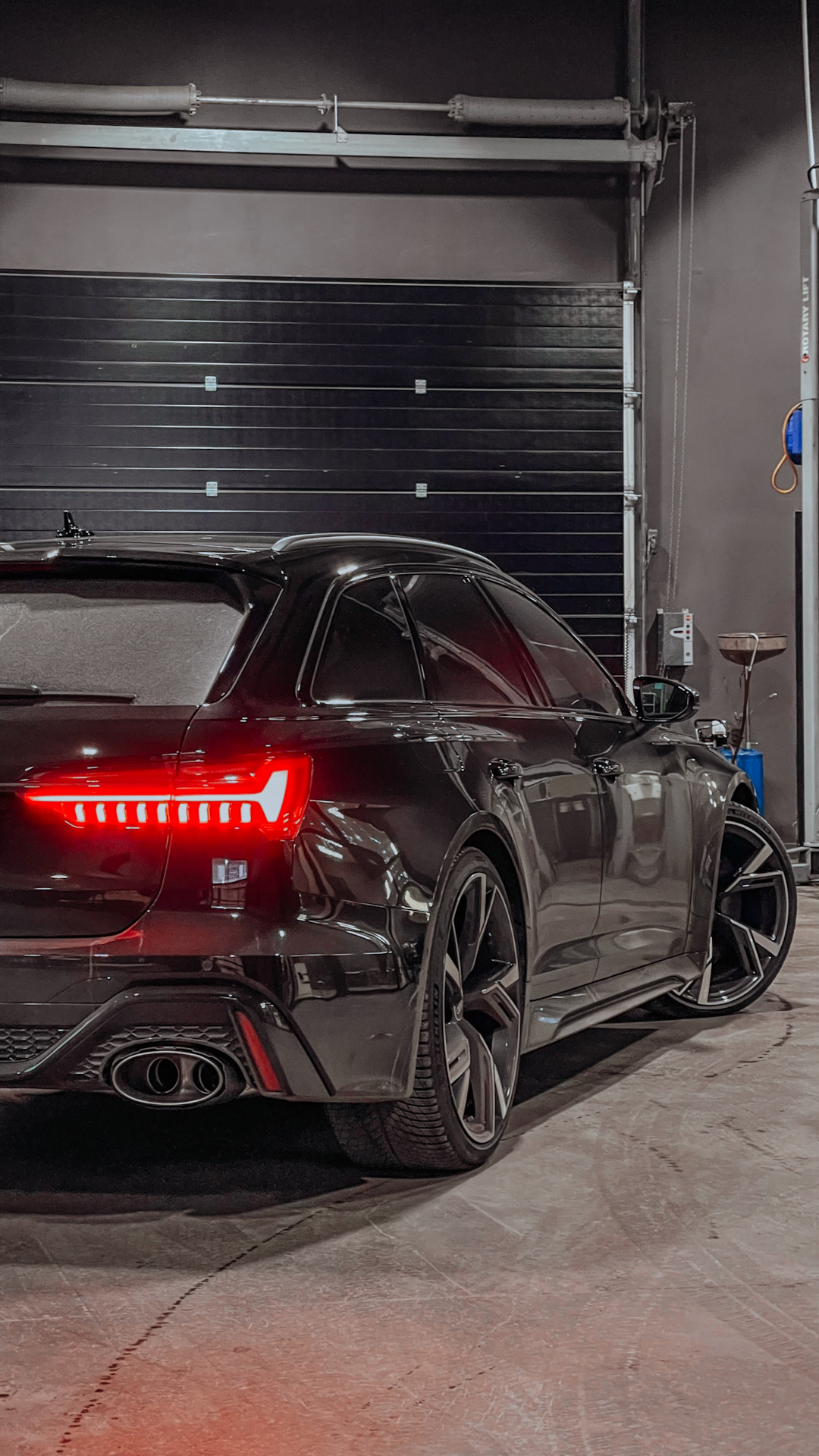 Akrapovic на Audi RS6 C8💥 — Seven Force на DRIVE2