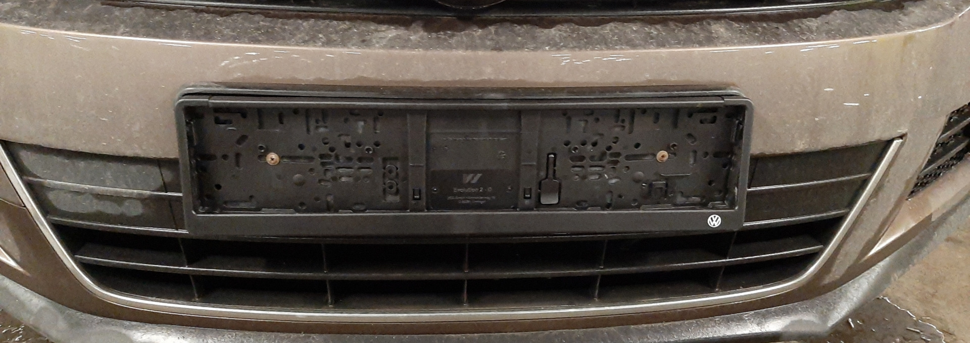 Заглушки, уплотнители, рамки номерные VW — Volkswagen Tiguan (1G), 2 л ...