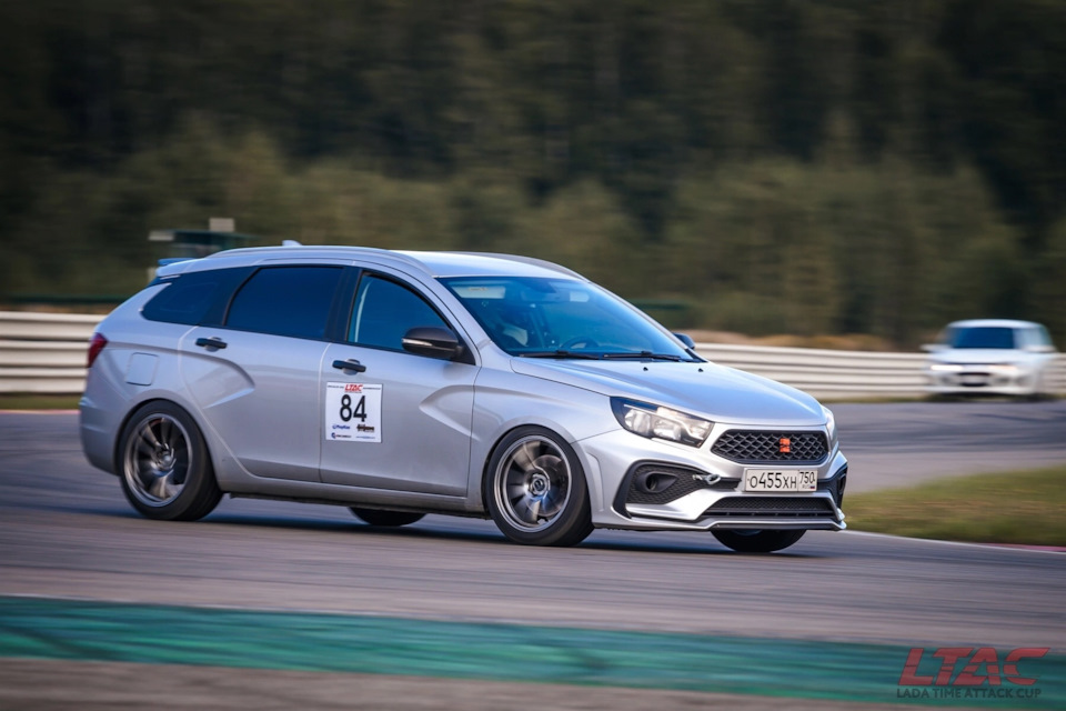 Бампер Юрол на Весту. — Lada Vesta SW (1G), 1,6 л, 2019 года | стайлинг ...