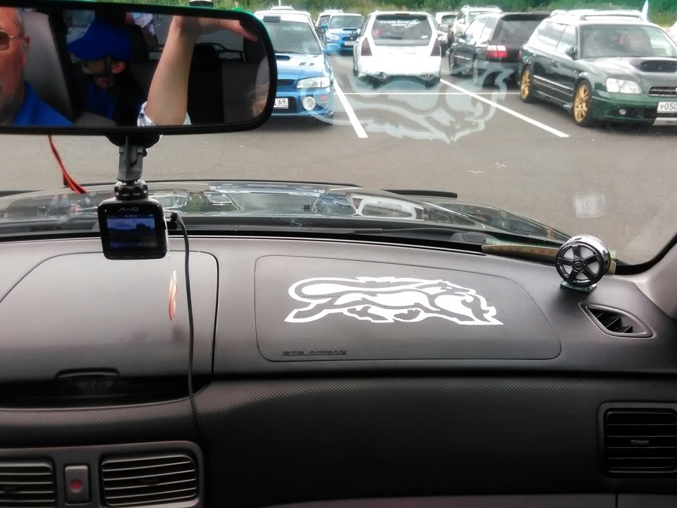 Пьос-стайлинг. Рисунок на торпеде! — Subaru Forester (SG), 2 л, 2004 ...