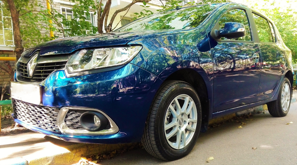 Просто литые диски — Renault Sandero 2G, 1,6 л, 2015 года | колёсные ...