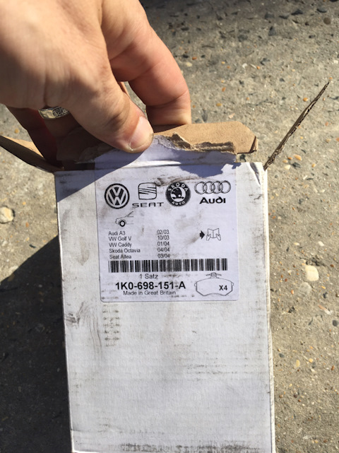 1K0698151A Комплект тормозных накладок VAG | Запчасти на DRIVE2