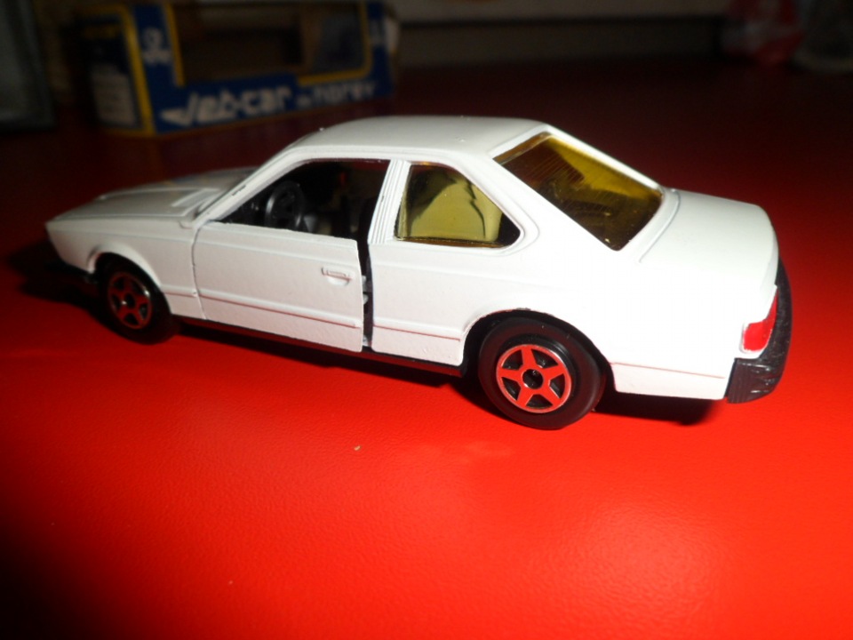 1/43: BMW e24 633 NOREV vs BMW e23 733 GAMA — DRIVE2