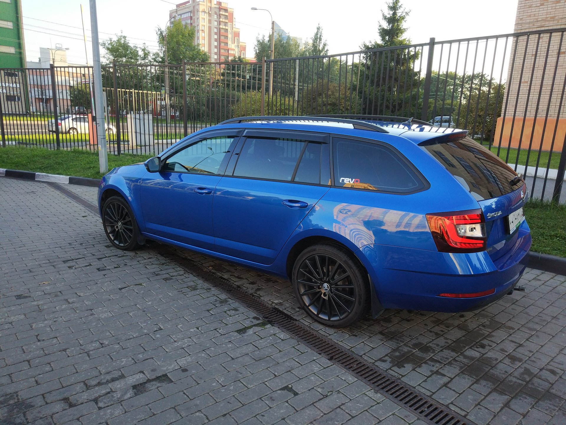 Прошу совет! — Skoda Octavia Combi A7 Mk3, 1,8 л, 2017 года | тюнинг | DRIVE2