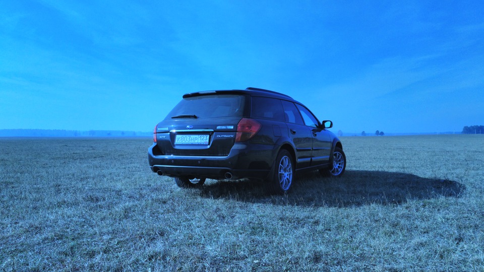 Немного осеннего поля — Subaru Outback (BP), 3 л, 2005 года ...