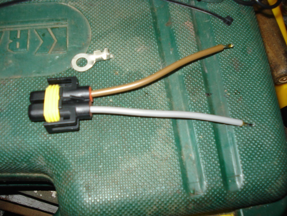 установка ПТФ(подключение будет позже) — Lada Kalina Cross, 1,6 л, 2015 ...