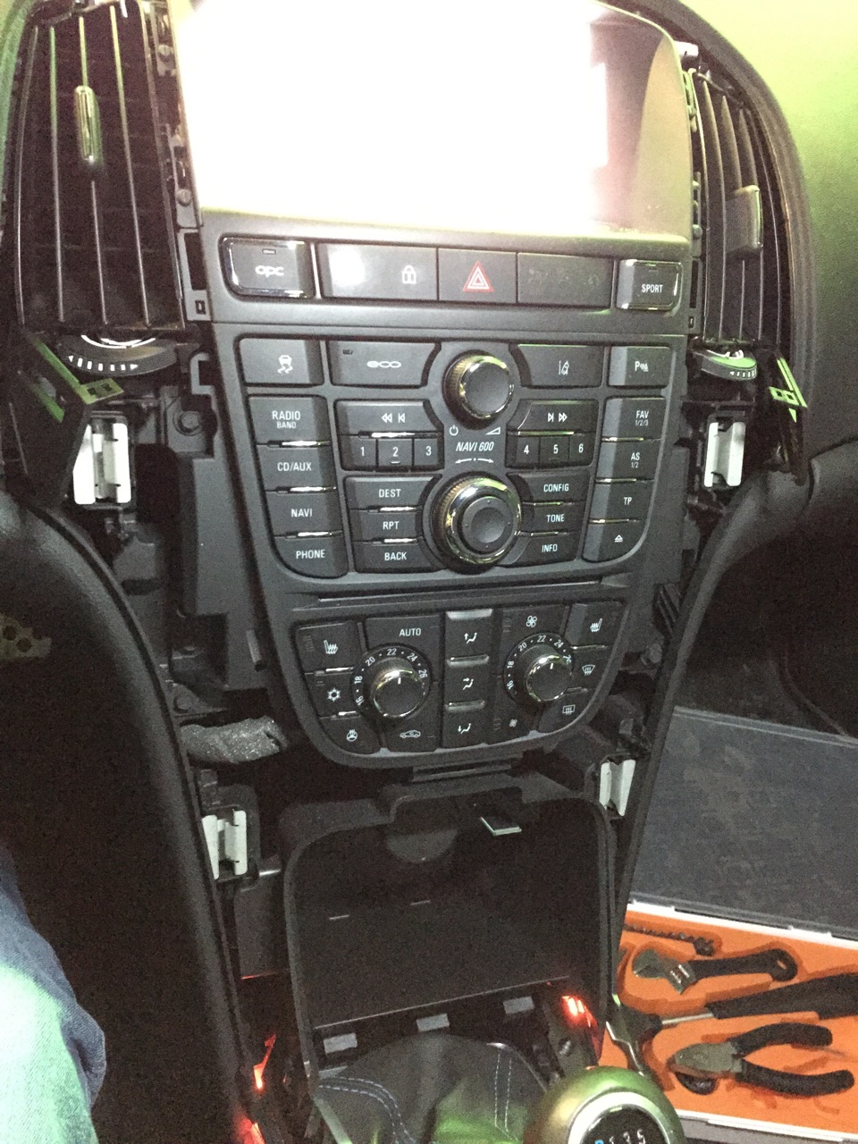 *Камера заднего вида* — Opel Astra J OPC, 2 л, 2013 года | аксессуары ...