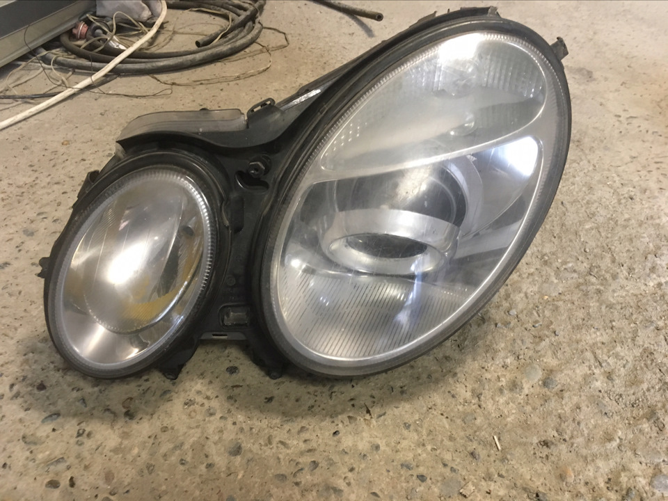 Сегодня день раскопок — Mercedes-Benz E-Class (W211), 5 л, 2003 года ...