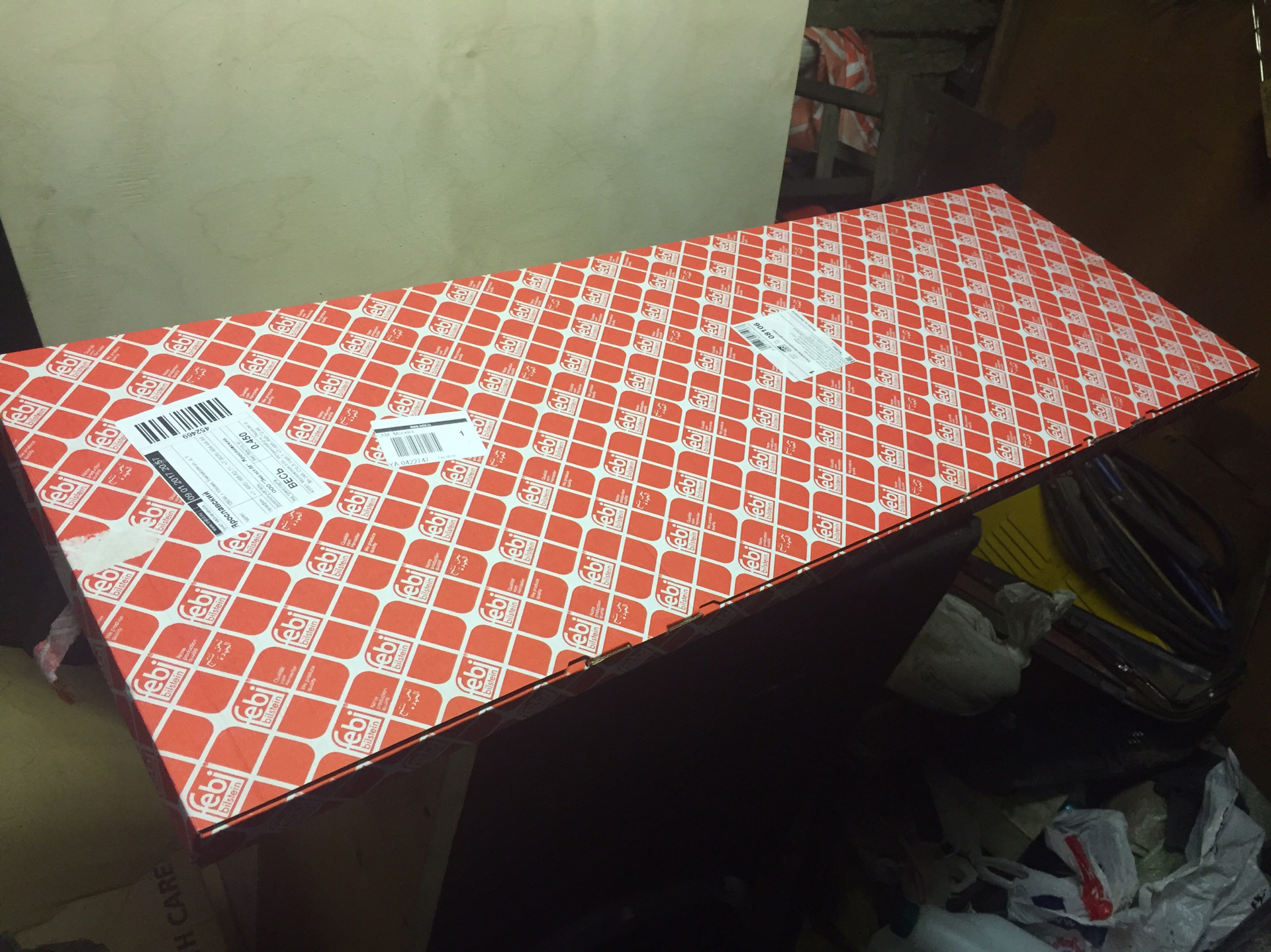 Новые запчасти) — Mercedes-Benz W123, 2,8 л, 1983 года | запчасти | DRIVE2