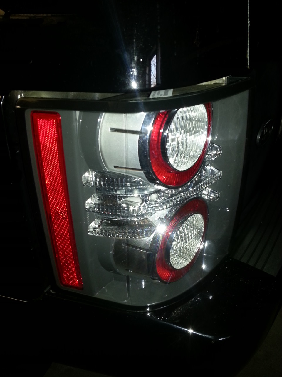 Рестайлинг задних фонарей — Land Rover Range Rover (3G), 4,2 л, 2007 ...
