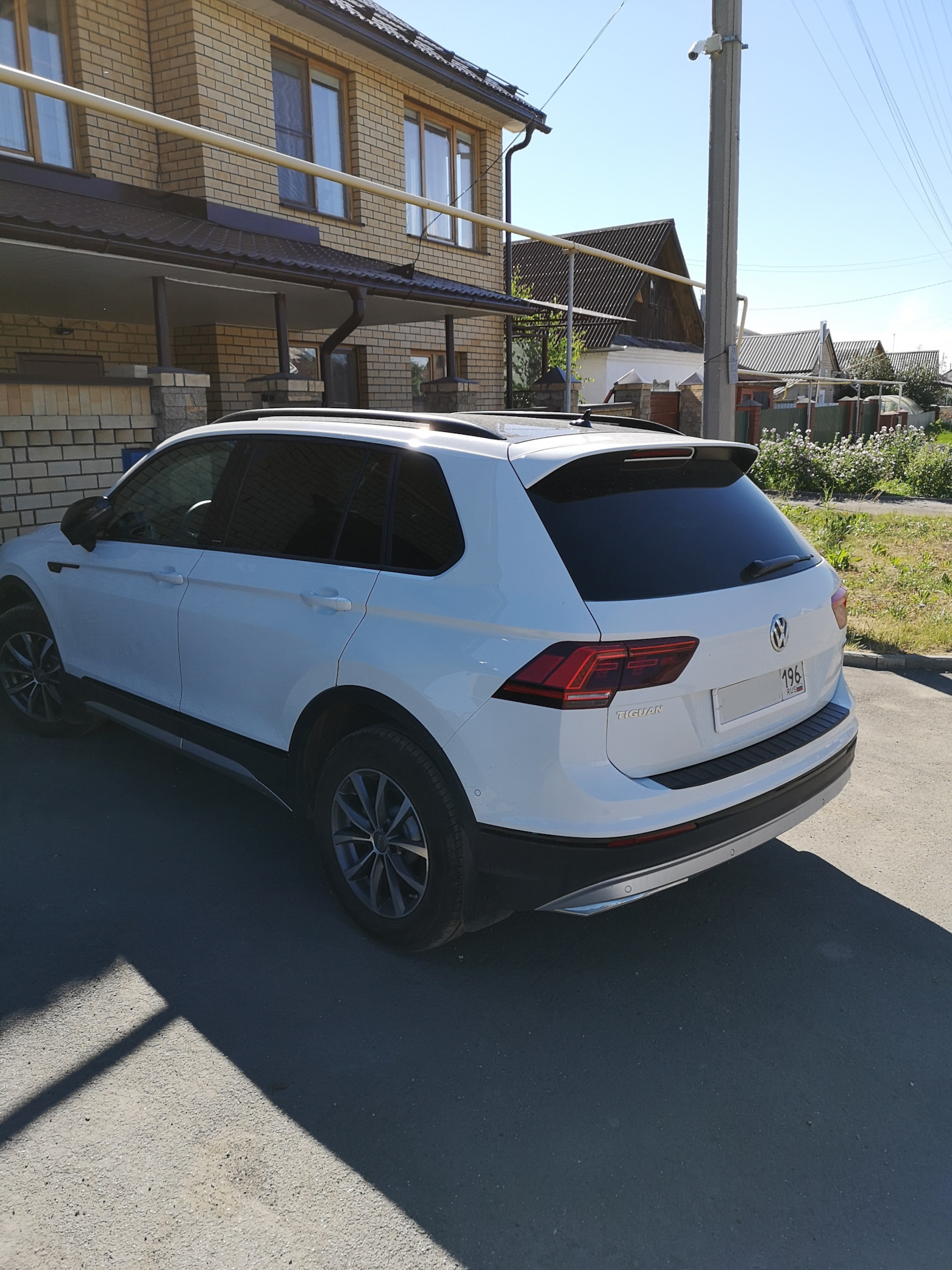 Добавлена Полезная накладка на бампер. — Volkswagen Tiguan (2G), 1,4 л, 2020 года | своими ...