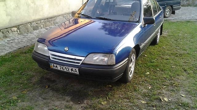 Opel Omega A 2.0 бензиновый 1990 | 2.0 на DRIVE2