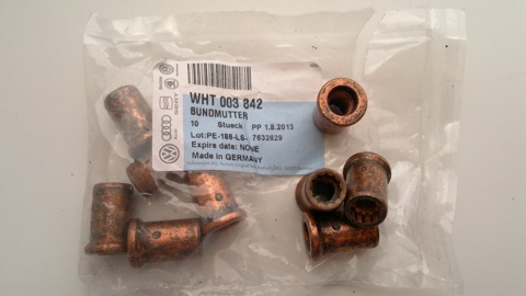 WHT003842 Гайка с буртиком, головка с VAG | Запчасти на DRIVE2