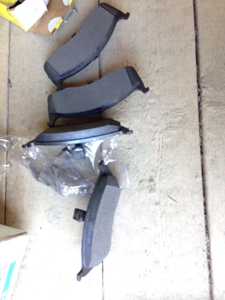 Продам запчасти!(Распродажа) — Chrysler Neon (2G), 2 л, 2002 года ...