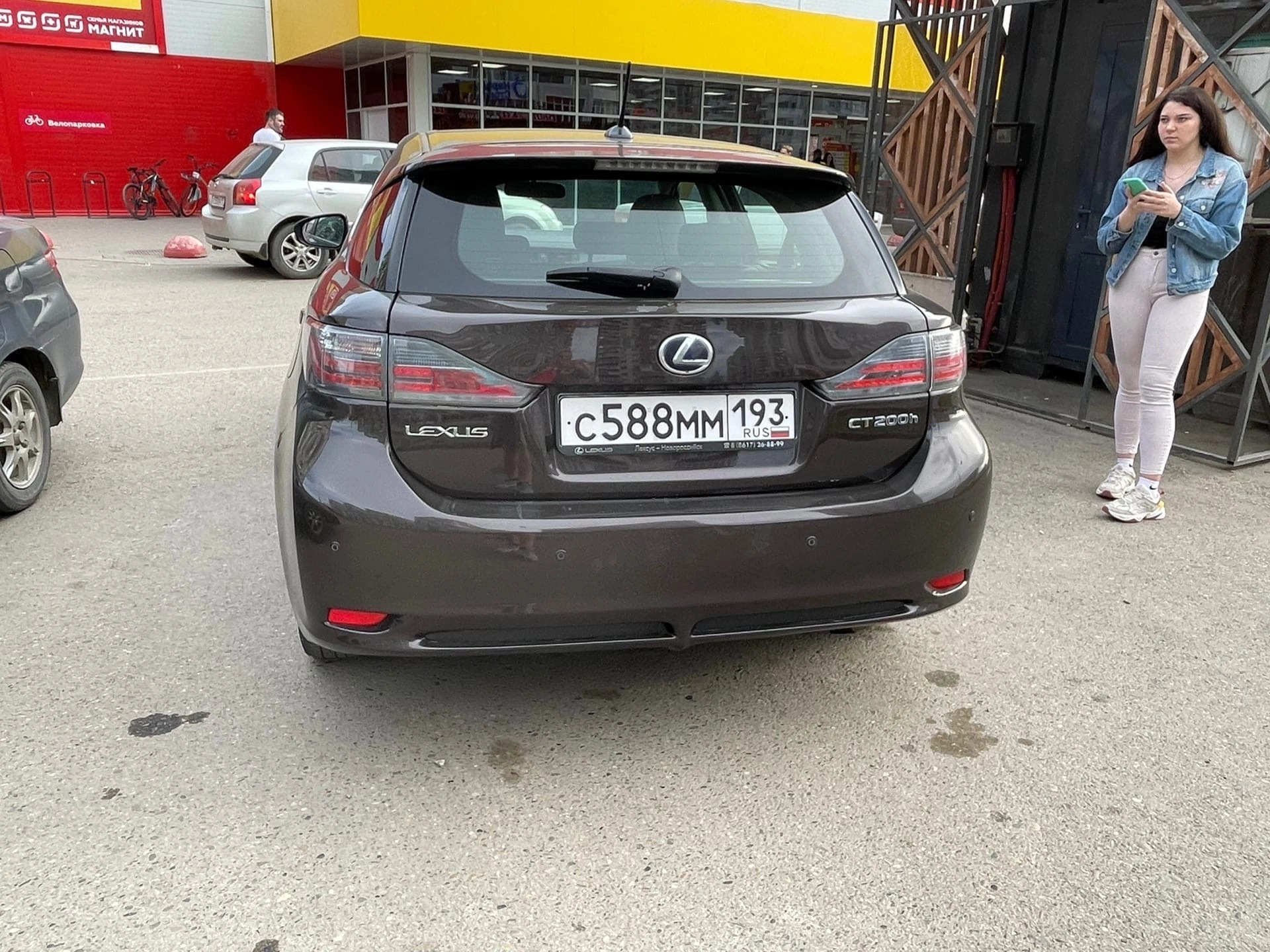 Первая проблема с ВВБ, тонировка + evo коврики — Lexus CT 200h, 1,8 л, 2011 года | стайлинг | DRIVE2