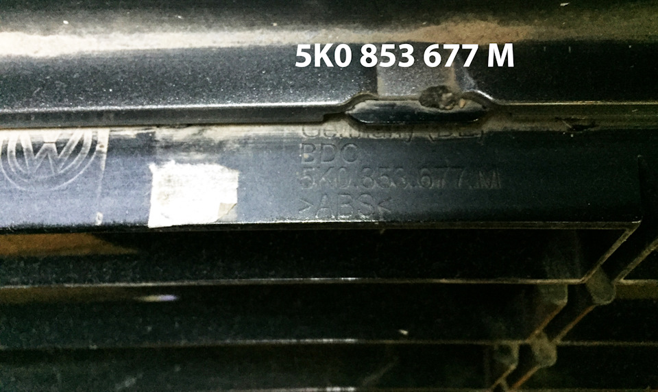 5K0853677 Решетка радиатора Volkswagen Golf VAG | Запчасти на DRIVE2