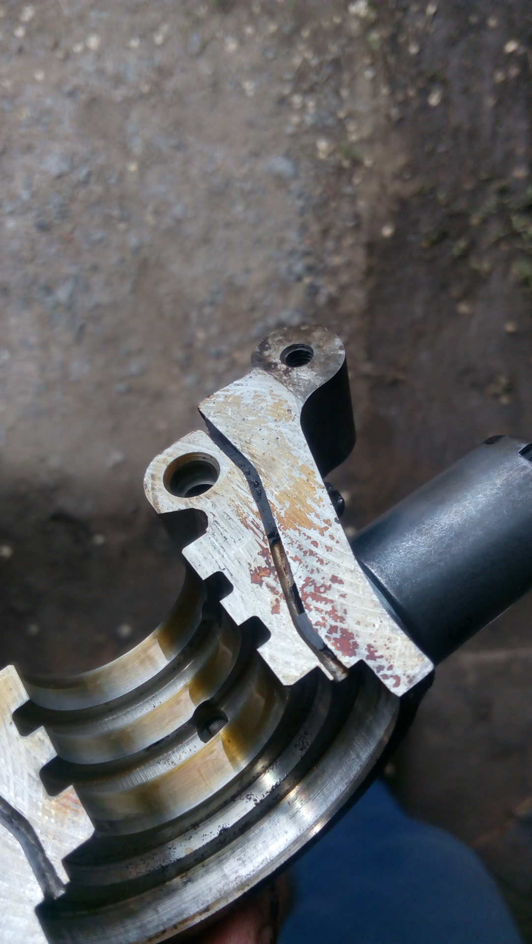 Почему мрут шестерни распредвалов? Одна из причин. — Opel Astra H, 1,6 ...