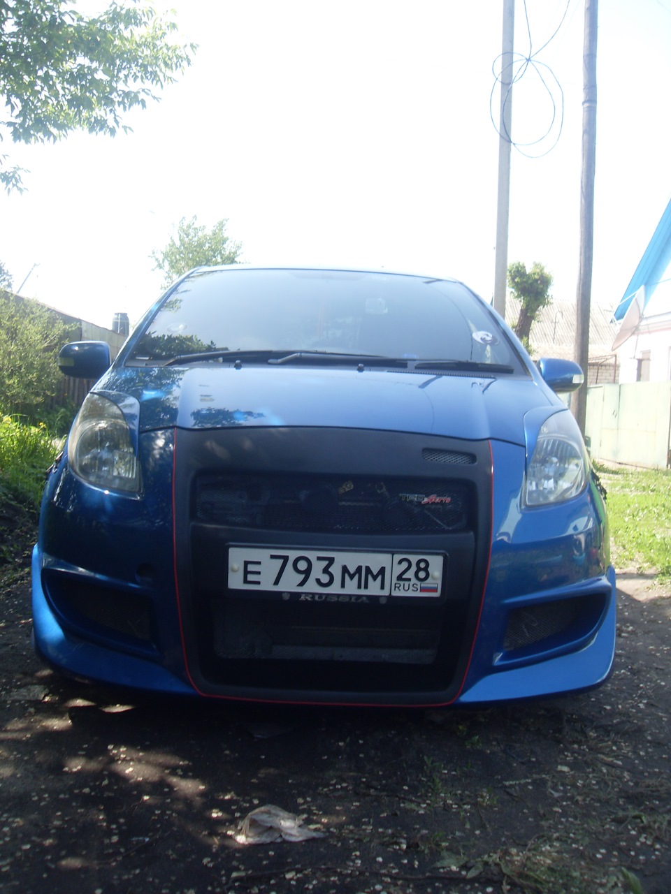Вставочка из "жидкой резины" — Toyota Vitz (90), 1,5 л, 2008 года ...