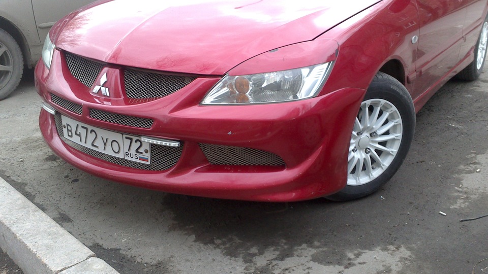 тапочки на лето — Mitsubishi Lancer Ix 1 6 л 2006 года колёсные