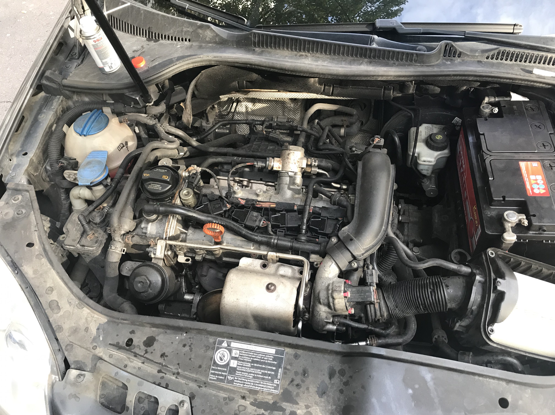 Запахло антифризом и не заставило долго ждать. — Volkswagen Golf Mk5, 1 ...