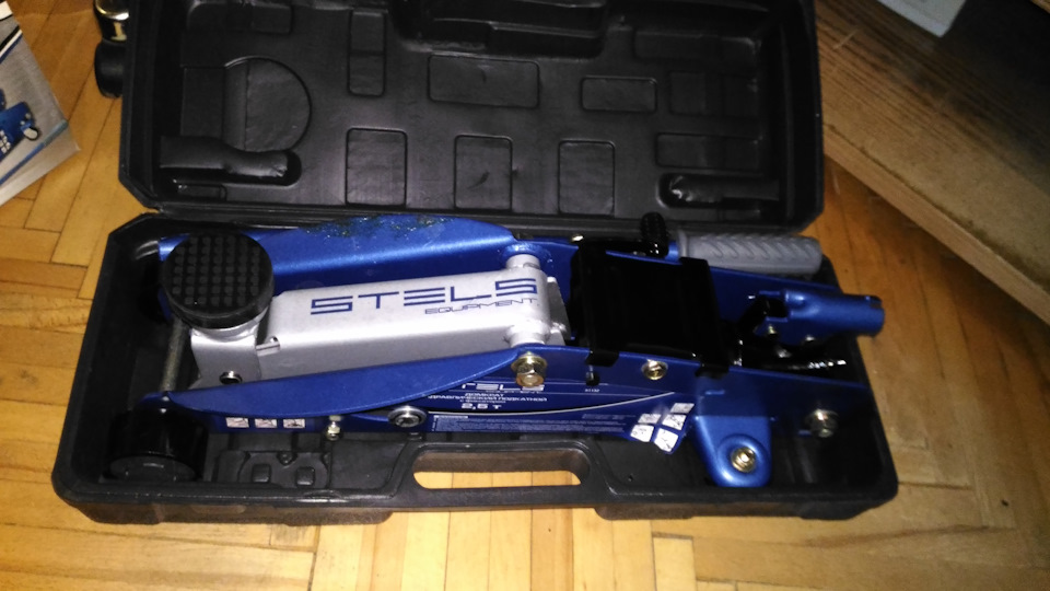 Купил подкатной домкрат Stels. — Suzuki SX4 (1G), 1,6 л, 2009 года ...