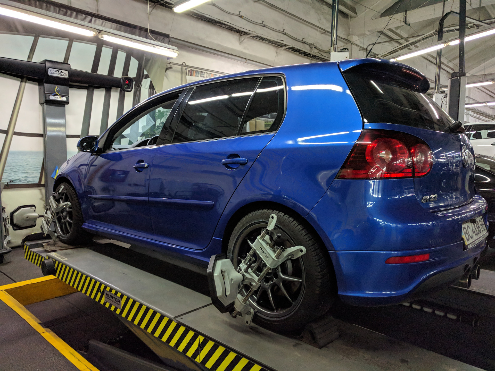 ТО, нові аморти, перевзув на зиму — Volkswagen Golf R Mk5, 3,2 л, 2008 ...