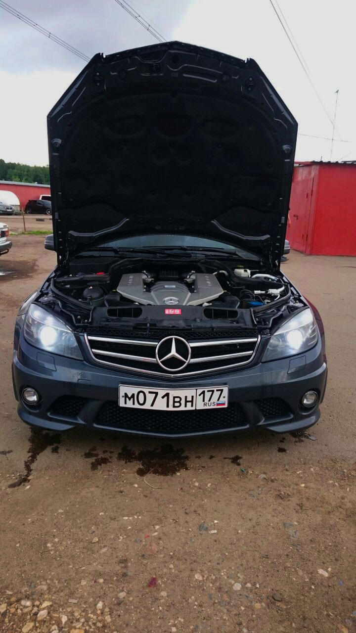 Чистка радиаторов и восстановление креплений фар — Mercedes-Benz C 63 ...