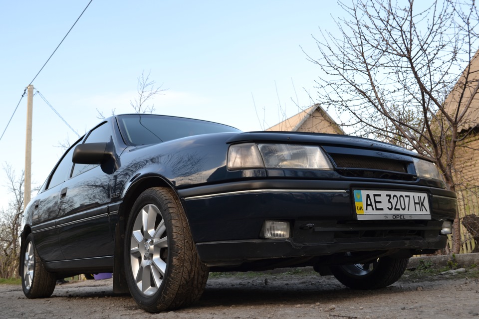 Мыли и фотали) — Opel Vectra A, 2 л, 1991 года | мойка | DRIVE2