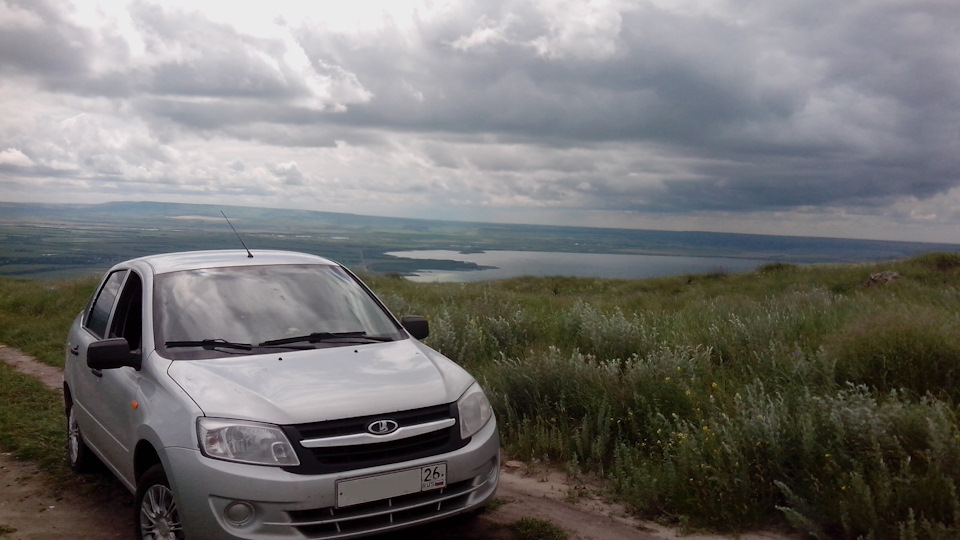 Стук на неровностях при левом повороте — Lada Гранта, 1,6 л, 2012 года ...