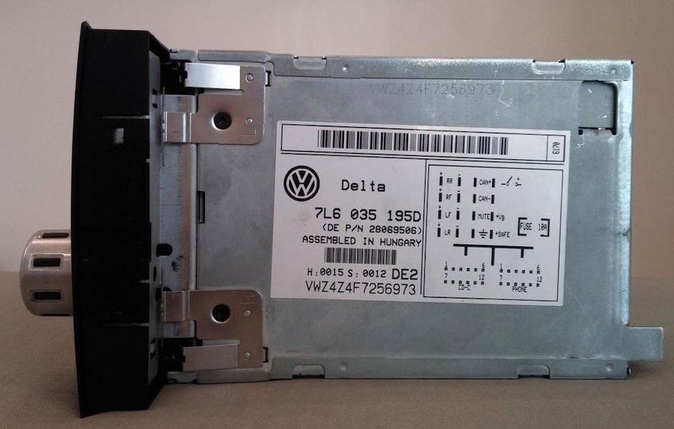 поставил RNS 2 mfd2 — Volkswagen Multivan (T5), 3,2 л, 2009 года ...