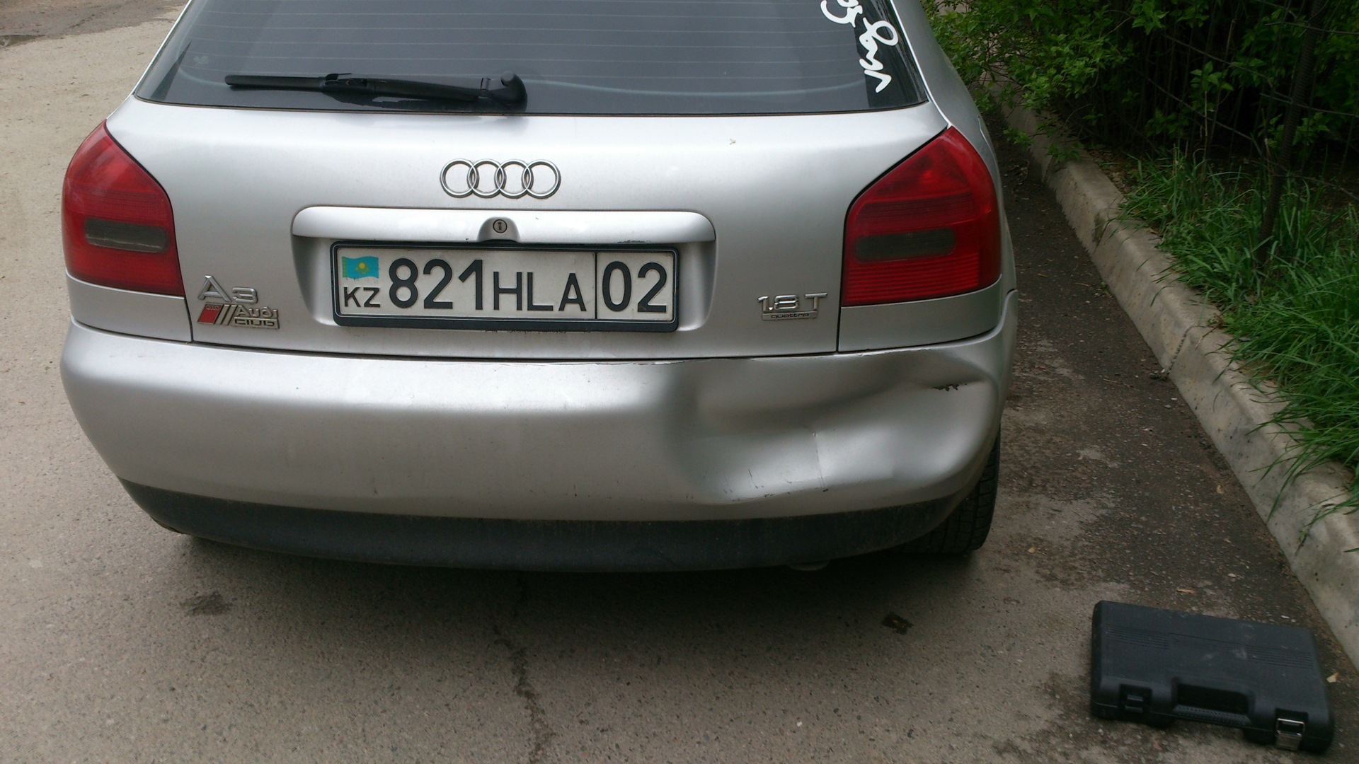 Как же я люблю "Камри есть жи огонь тачка"! — Audi A3 (8L), 1,8 л, 2000 года | ДТП | DRIVE2