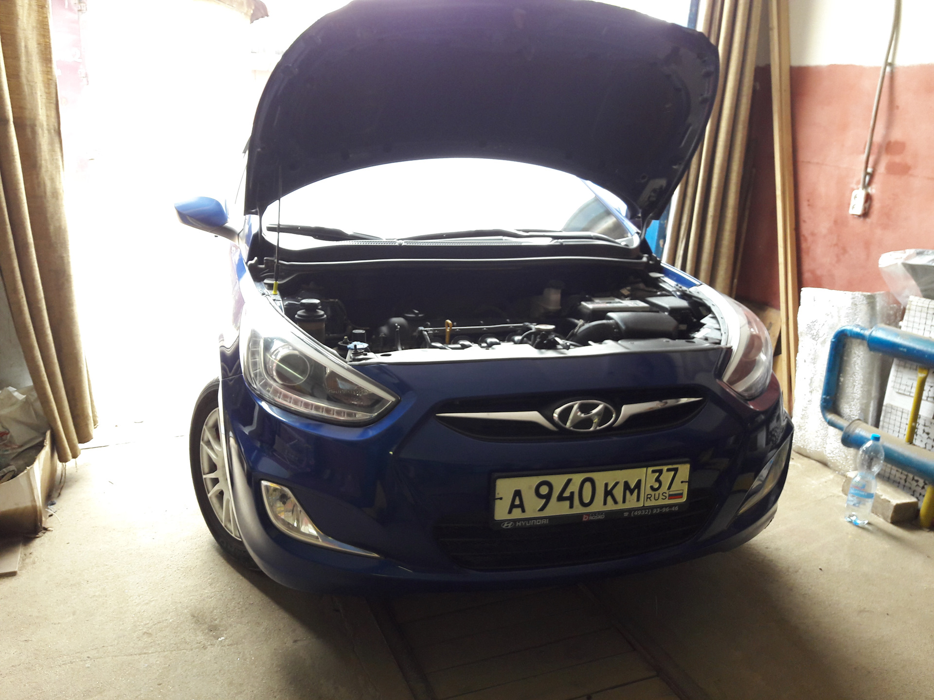 Ксенон. — Hyundai Solaris (1G), 1,6 л, 2013 года | стайлинг | DRIVE2