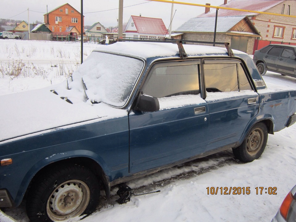 До того как она попала ко мне, у нее была вот такая жизнь. — Lada 21070 ...