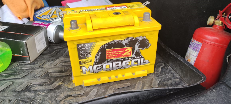 Очередная замена Аккумуляторной батареи — Ford Focus Hatchback II, 1,6 ...